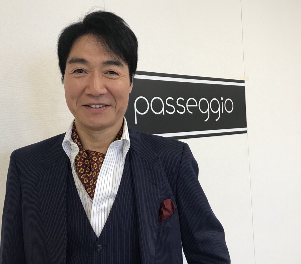 【ドラマ以上の愛妻家】羽場裕一の妻・羽場さゆりは元舞台俳優・脚本家！息子は俳優・羽場涼介。 | dai東京笑天街芸能まつり